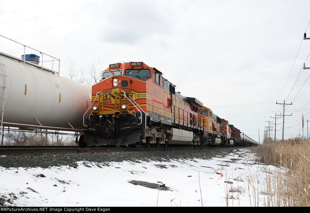 BNSF 4670